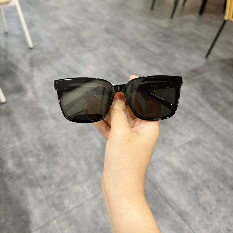 Kính GM Plot 01 – Kính Mắt Min